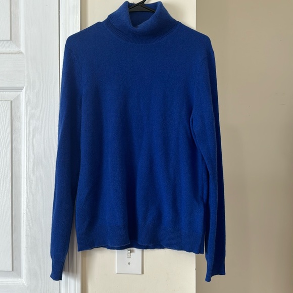 Lord & Taylor | Sweaters | Lord Taylor Cashmere Sweater | Poshmark